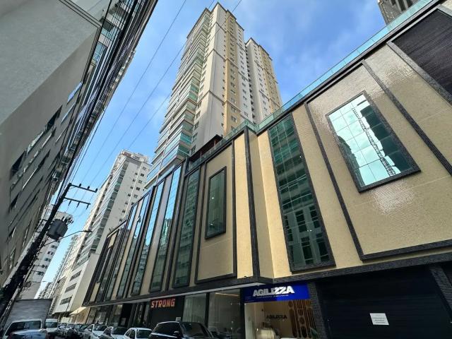 Apartamento para Venda em Itapema/SC Meia Praia 3 Quartos
