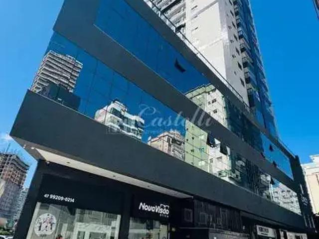 Apartamento para Venda em Itapema/SC Meia Praia 3 Quartos