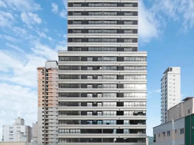 Apartamento para Venda em Itapema/SC Meia Praia 3 Quartos