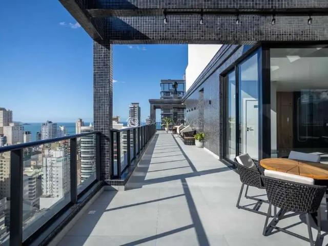 Apartamento para Venda em Itapema/SC Meia Praia 3 Quartos