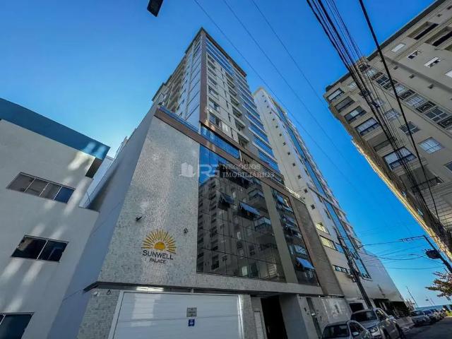 Apartamento para Venda em Itapema/SC Meia Praia 3 Quartos