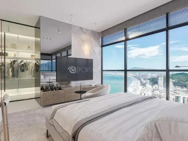 Apartamento para Venda em Itapema/SC Meia Praia 4 Quartos