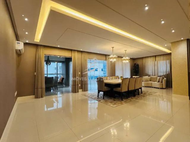 Apartamento para Venda em Itapema/SC Meia Praia 4 Quartos