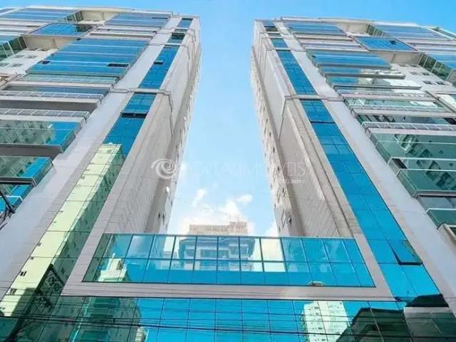 Apartamento para Venda em Itapema/SC Meia Praia 4 Quartos