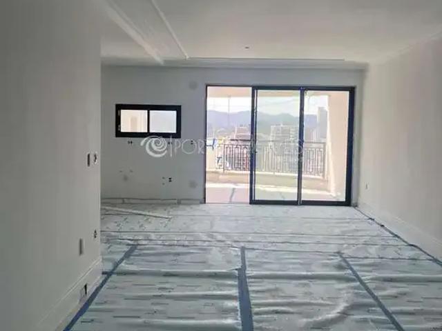 Apartamento para Venda em Itapema/SC Meia Praia 4 Quartos