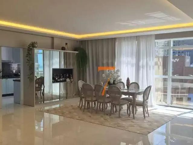 Apartamento para Venda em Itapema/SC Meia Praia 4 Quartos