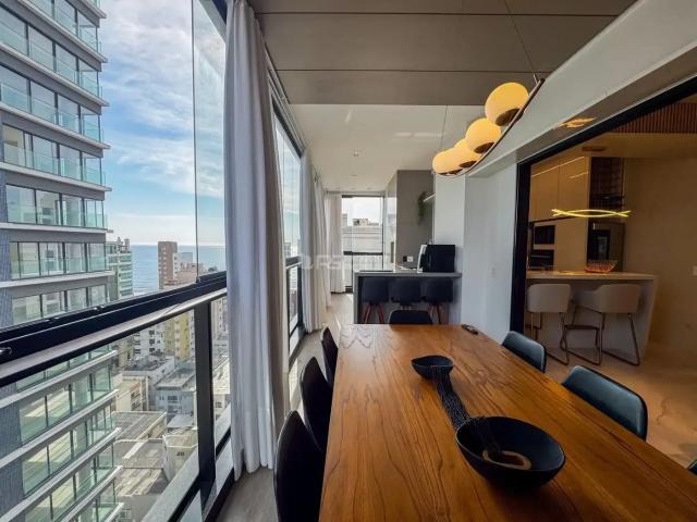 Apartamento para Venda em Itapema/SC Meia Praia 4 Quartos