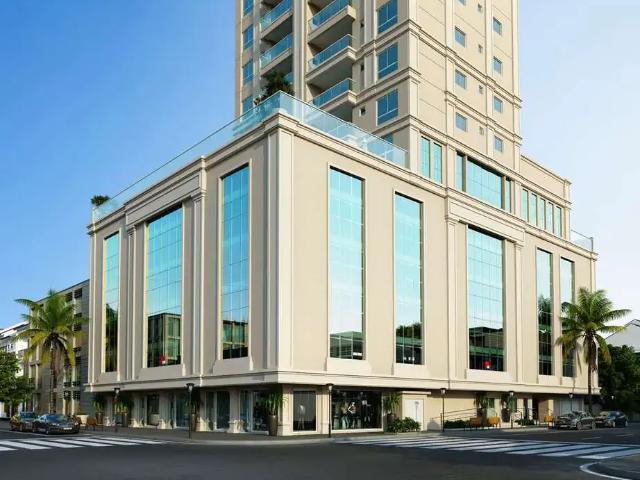 Apartamento para Venda em Itapema/SC Meia Praia 4 Quartos