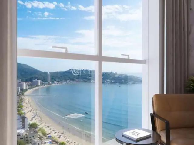 Apartamento para Venda em Itapema/SC Centro 4 Quartos