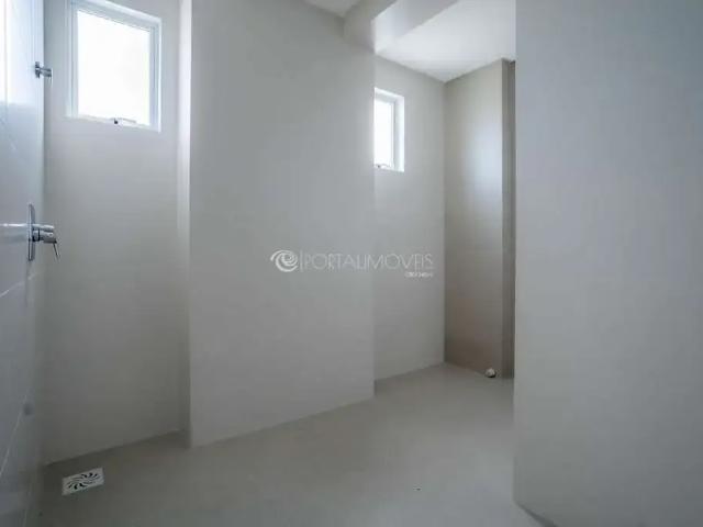 Apartamento para Venda em Itapema/SC Meia Praia 4 Quartos