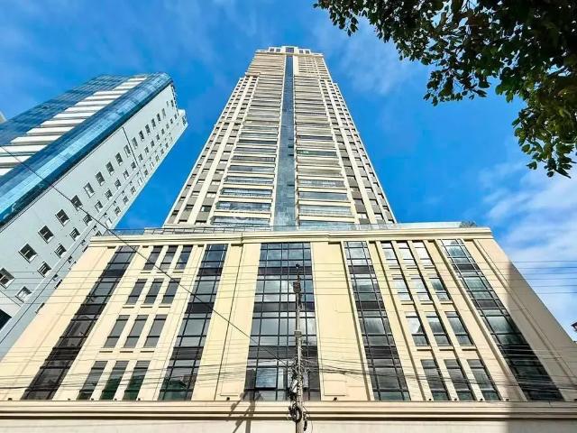 Apartamento para Venda em Itapema/SC Meia Praia 4 Quartos