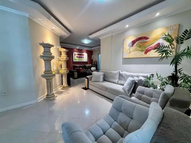 Apartamento para Venda em Itapema/SC Meia Praia 4 Quartos