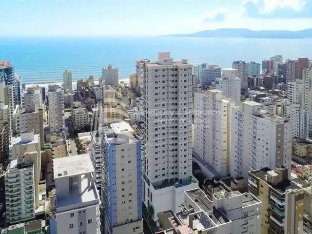Apartamento para Venda em Itapema/SC Meia Praia 4 Quartos