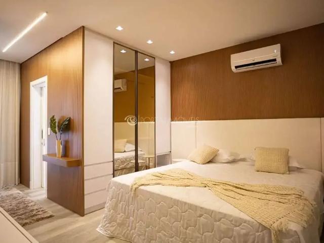 Apartamento para Venda em Itapema/SC Meia Praia 4 Quartos