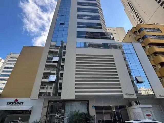 Apartamento para Venda em Itapema/SC Meia Praia 4 Quartos