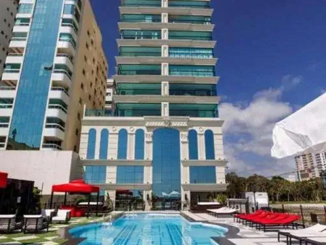 Apartamento para Venda em Itapema/SC Meia Praia 4 Quartos