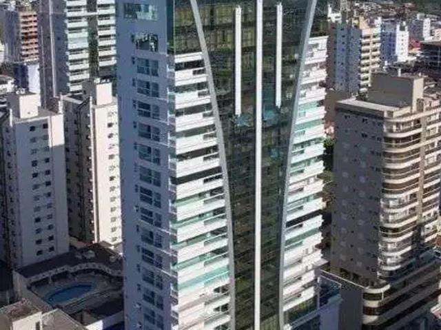 Apartamento para Venda em Itapema/SC Meia Praia 4 Quartos