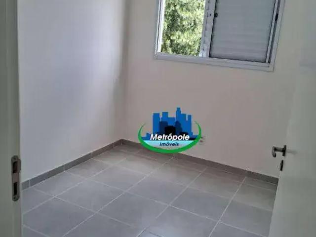 Apartamento para Venda em Itaquaquecetuba/SP Jardim Cristiano 2 Quartos