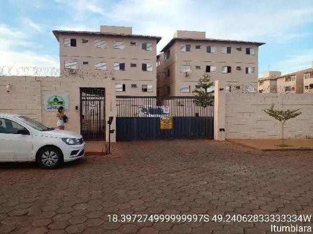 Apartamento para Venda em Itumbiara/GO Residencial Alto do Trindade 2 Quartos