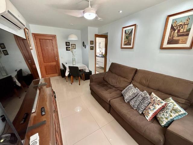 Apartamento para venda em Icaraí em Niterói Rio de Janeiro de 65.00m² com 2 Quartos, 1 Suíte e 1 Garagem
