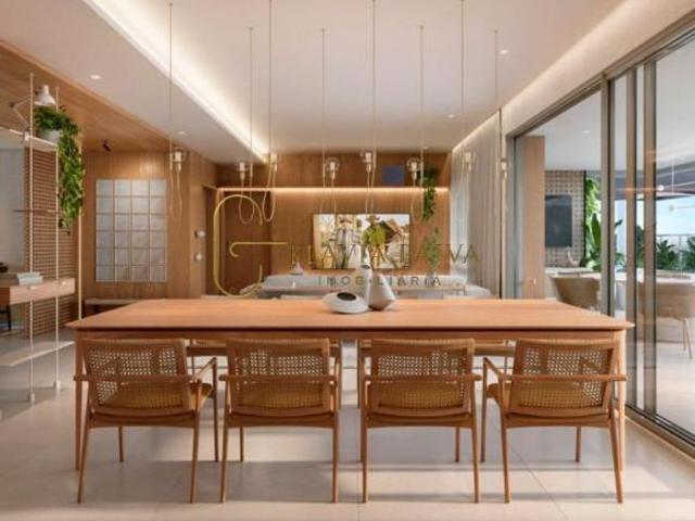 Apartamento para venda em Ilhas Do Sul de 205.00m² com 3 Quartos, 3 Suites e 3 Garagens
