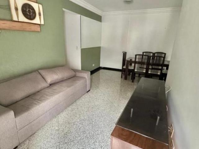 Apartamento para venda em Interlagos com 2 quartos, 70m²