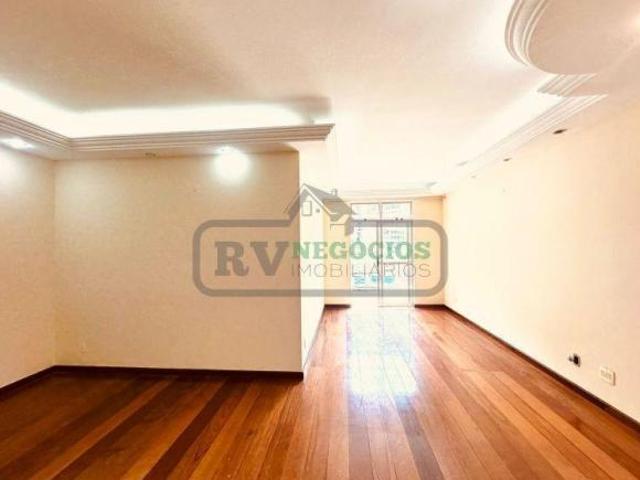 Apartamento para Venda em Juiz de Fora, Santa Helena, 3 dormitórios, 1 suíte, 2 banheiros, 1 vaga