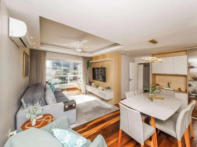 Apartamento para Venda em Juiz de Fora/MG Cascatinha 3 Quartos