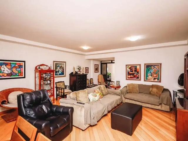 Apartamento para Venda em Juiz de Fora/MG Centro 4 Quartos