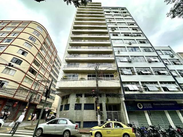Apartamento para Venda em Juiz de Fora/MG Centro 4 Quartos