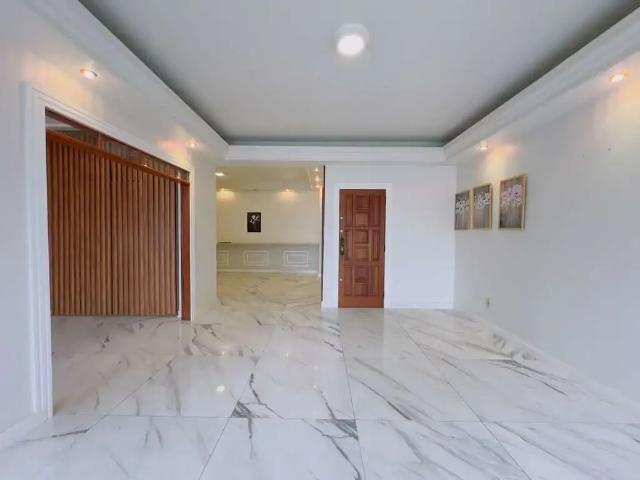 Apartamento para Venda em Juiz de Fora/MG Centro 4 Quartos