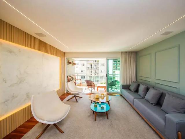Apartamento para Venda em Juiz de Fora/MG Centro 4 Quartos
