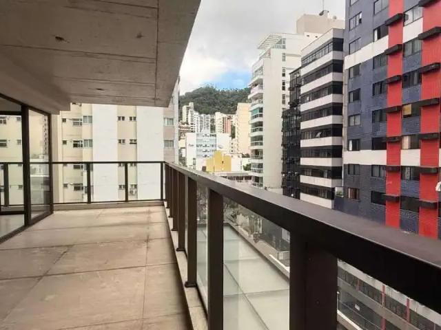 Apartamento para Venda em Juiz de Fora/MG Centro 4 Quartos