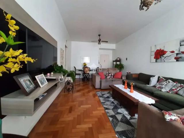 Apartamento para Venda em Juiz de Fora/MG Centro 4 Quartos