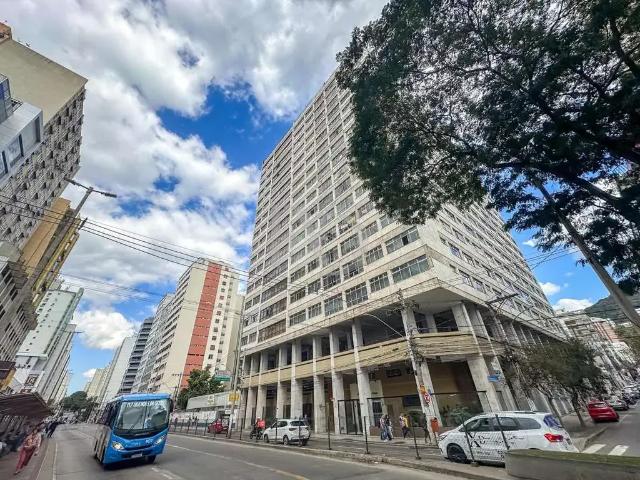 Apartamento para Venda em Juiz de Fora/MG Centro 4 Quartos