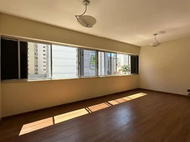 Apartamento para Venda em Juiz de Fora/MG Centro 4 Quartos