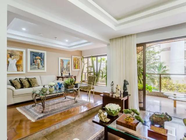 Apartamento para Venda em Juiz de Fora/MG Centro 4 Quartos