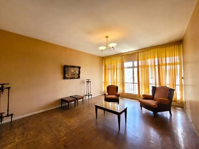 Apartamento para Venda em Juiz de Fora/MG Centro 4 Quartos