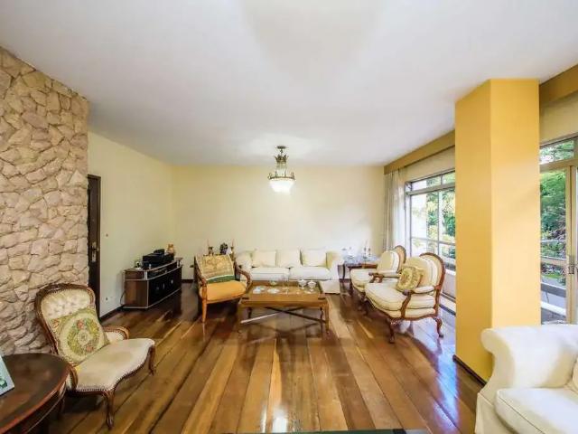 Apartamento para Venda em Juiz de Fora/MG Centro 4 Quartos