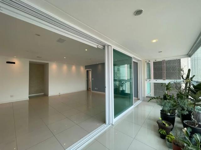 Apartamento para Venda em Juiz de Fora/MG Centro 4 Quartos