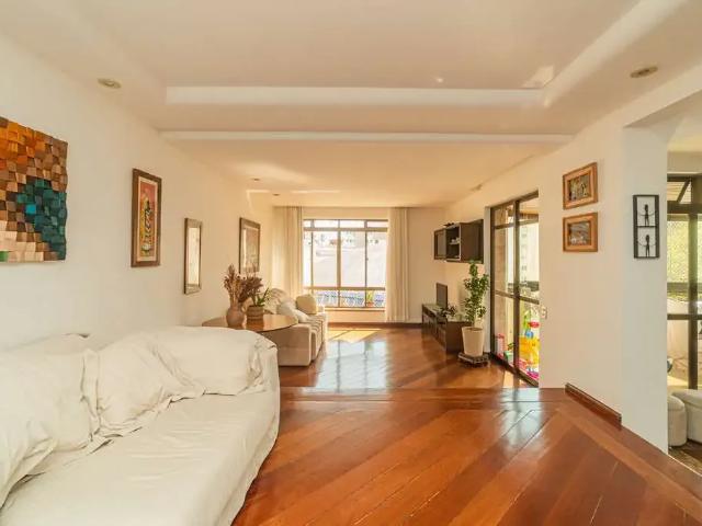 Apartamento para Venda em Juiz de Fora/MG Centro 4 Quartos