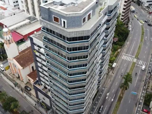 Apartamento para Venda em Juiz de Fora/MG Centro 5 Quartos