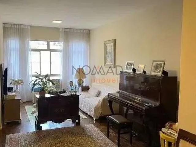 Apartamento para Venda em Juiz de Fora/MG Centro 5 Quartos
