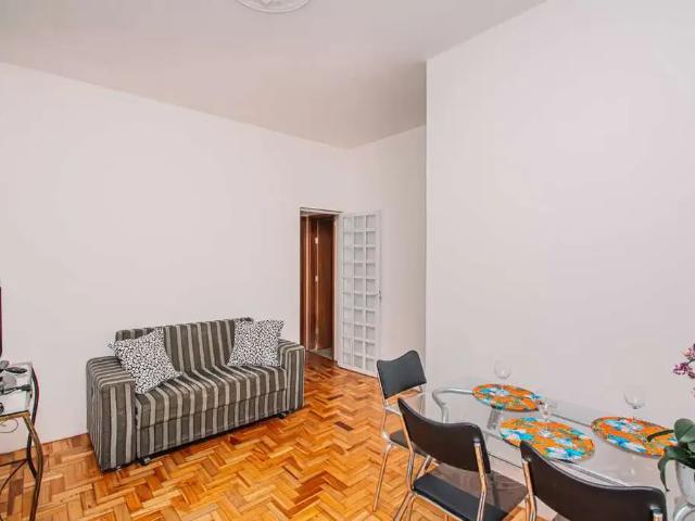 Apartamento para Venda em Juiz de Fora/MG Centro 2 Quartos