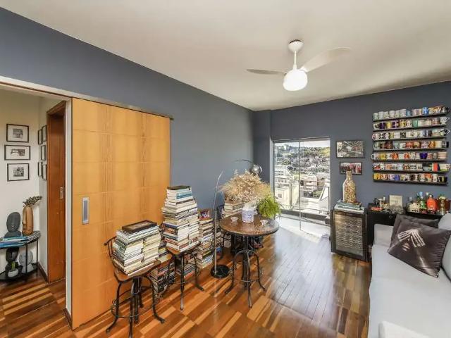 Apartamento para Venda em Juiz de Fora/MG Centro 2 Quartos