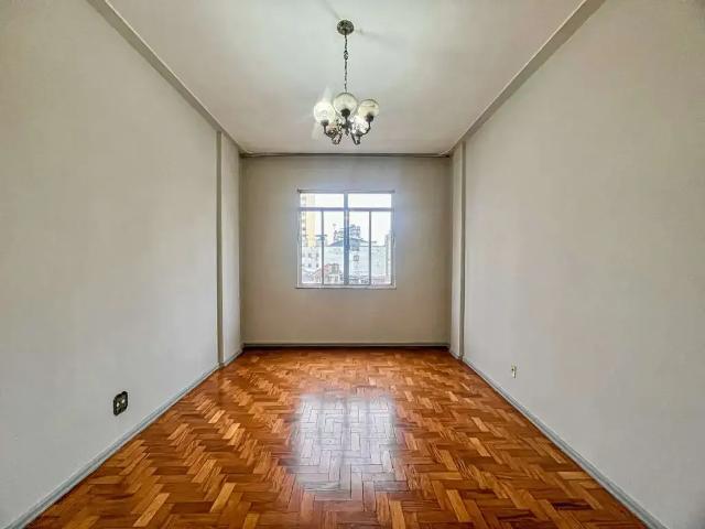 Apartamento para Venda em Juiz de Fora/MG Centro 2 Quartos