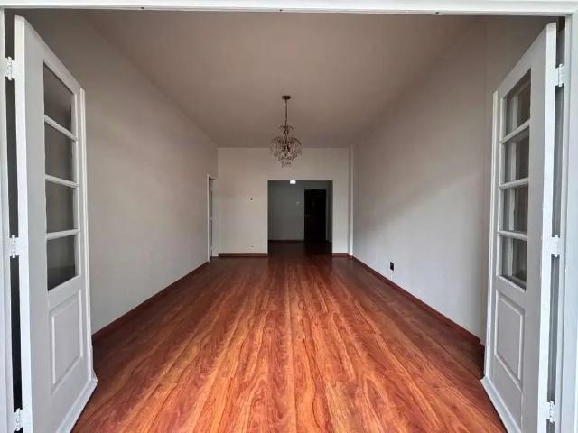 Apartamento para Venda em Juiz de Fora/MG Centro 3 Quartos