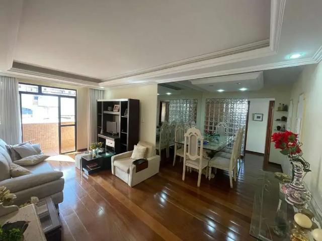 Apartamento para Venda em Juiz de Fora/MG Centro 3 Quartos