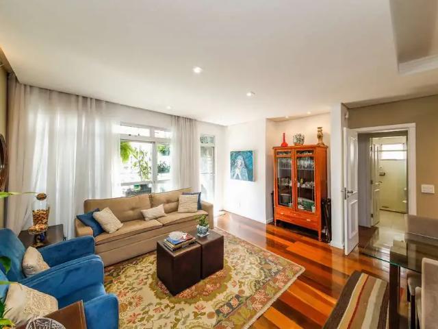 Apartamento para Venda em Juiz de Fora/MG Centro 3 Quartos