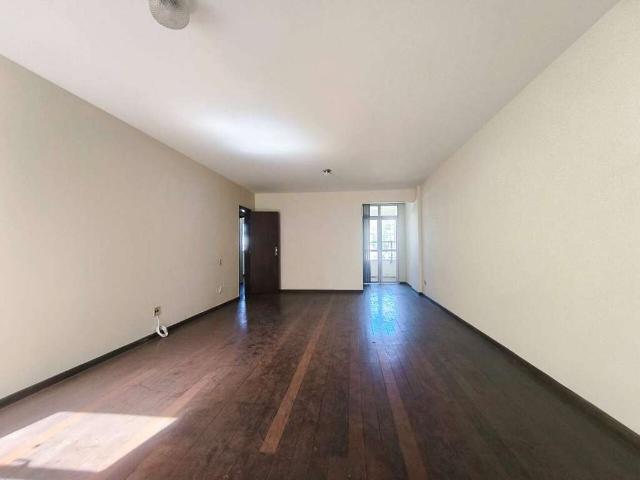 Apartamento para Venda em Juiz de Fora/MG Centro 3 Quartos